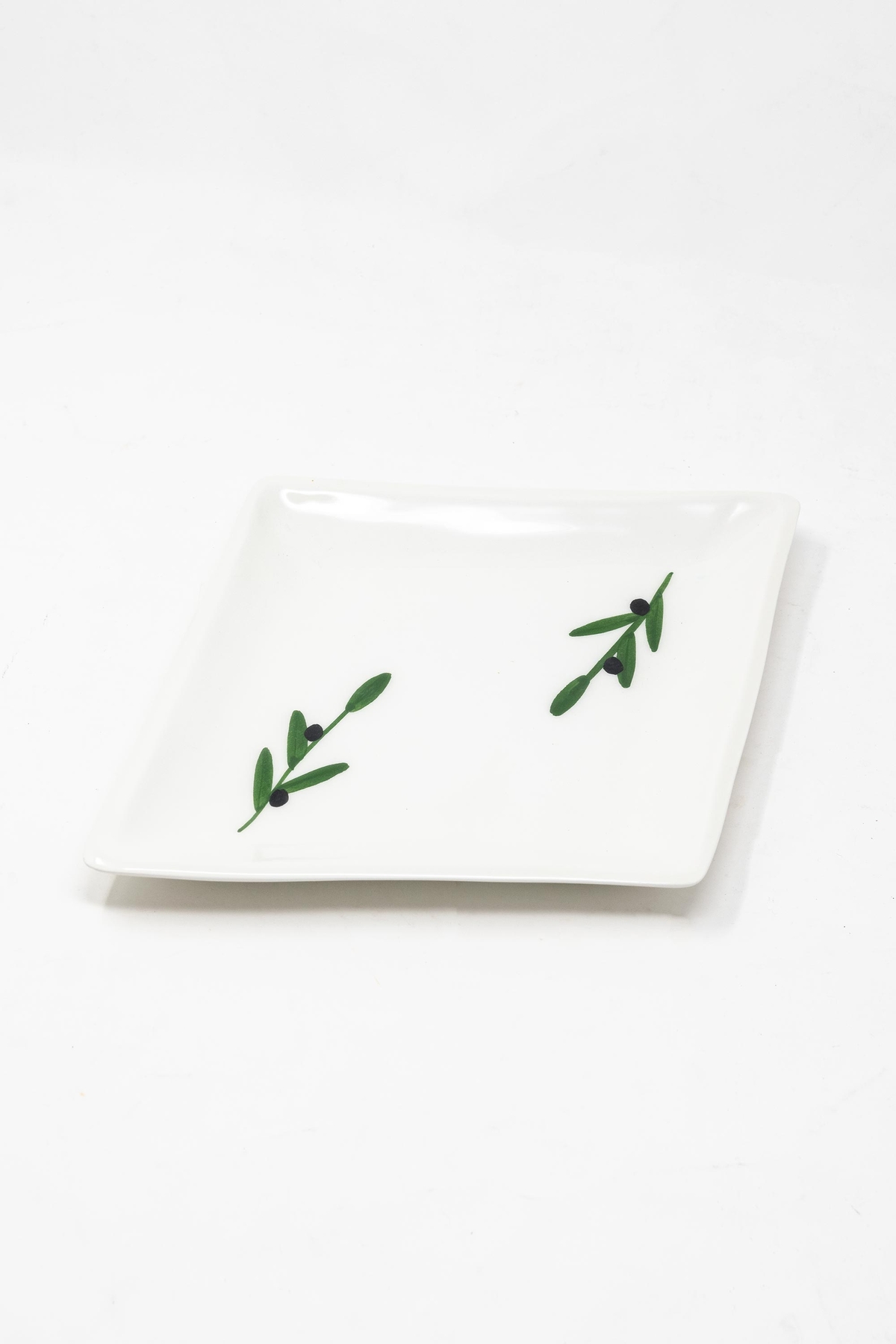 Rhombus-Shaped Plate - Souq Fann