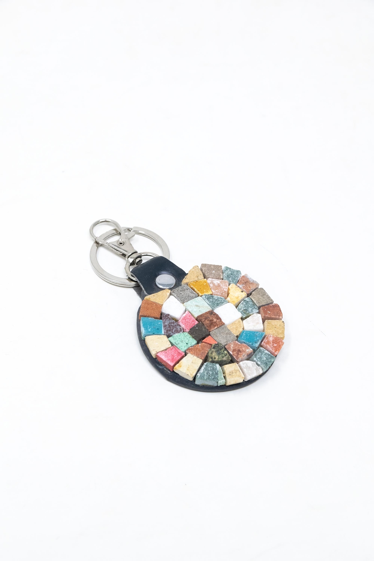 Circular Colorful Mosaic Keychain - Souq Fann