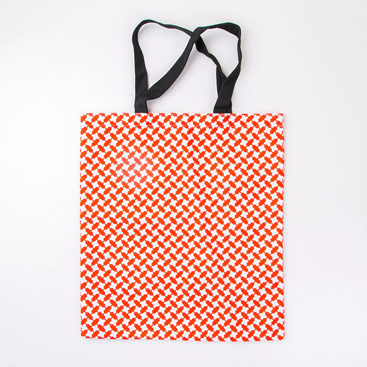 Handmade Red Tote Bag with Unique Jordanian Shemagh Design - Souq Fann